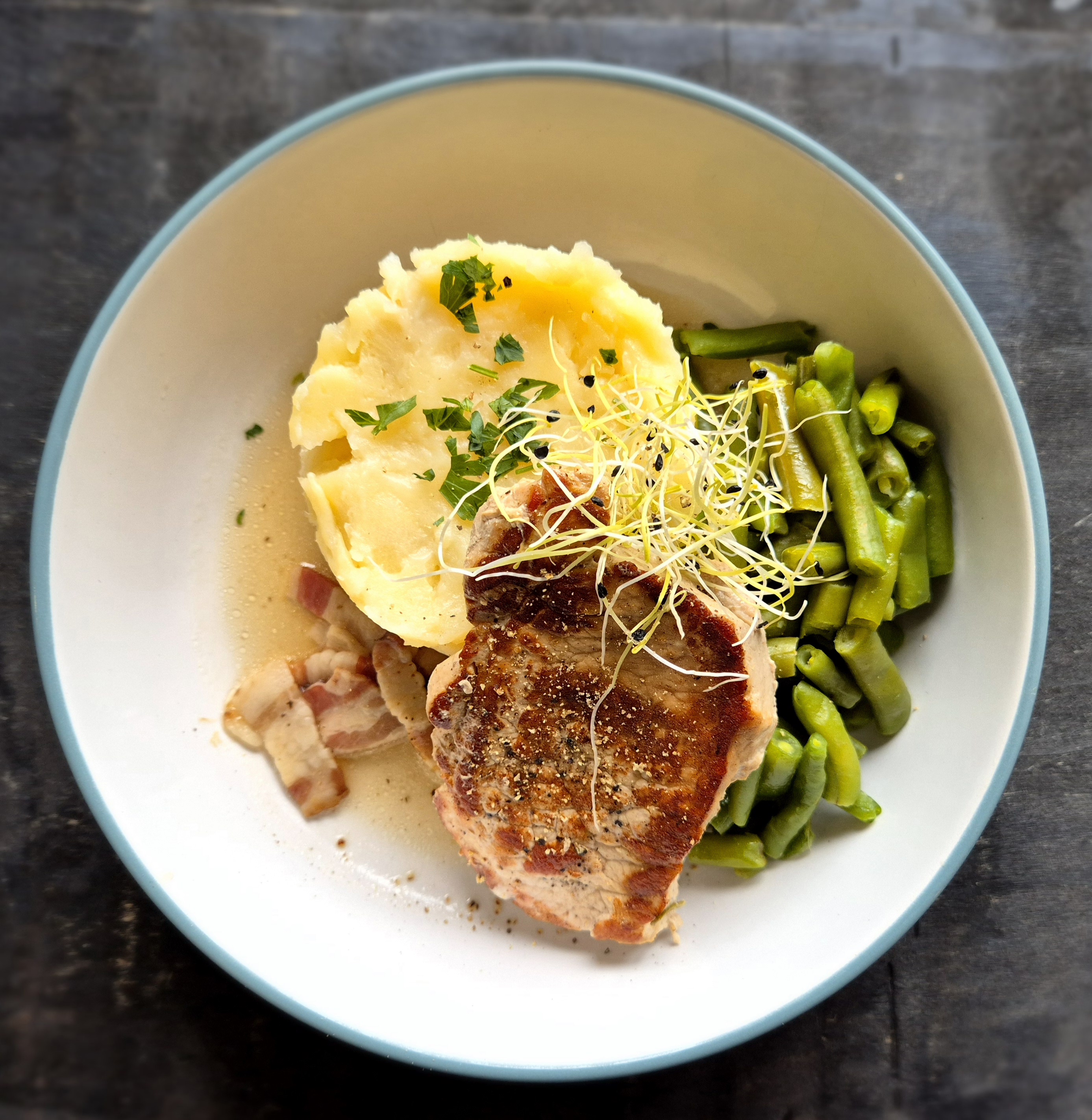 Domov | Pizza Pub Jantár